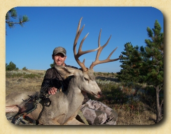 Forbes Outfitters - Mule Deer Hunts